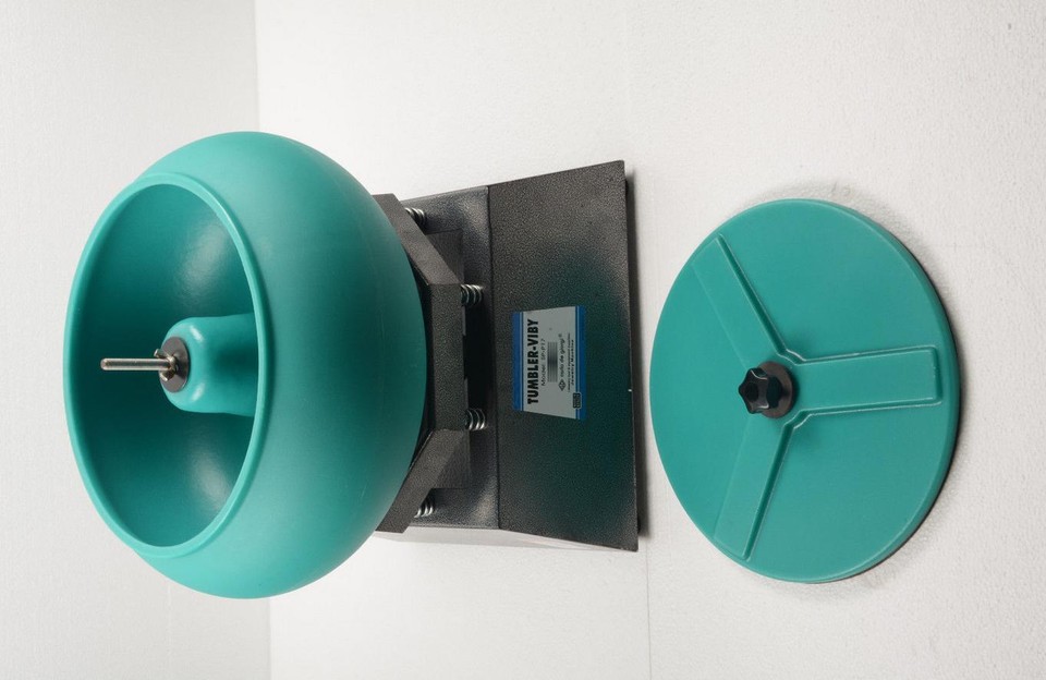 Large Vibratory Tumbler Polisher Vibrating Tumbler Polishing Machine na ...