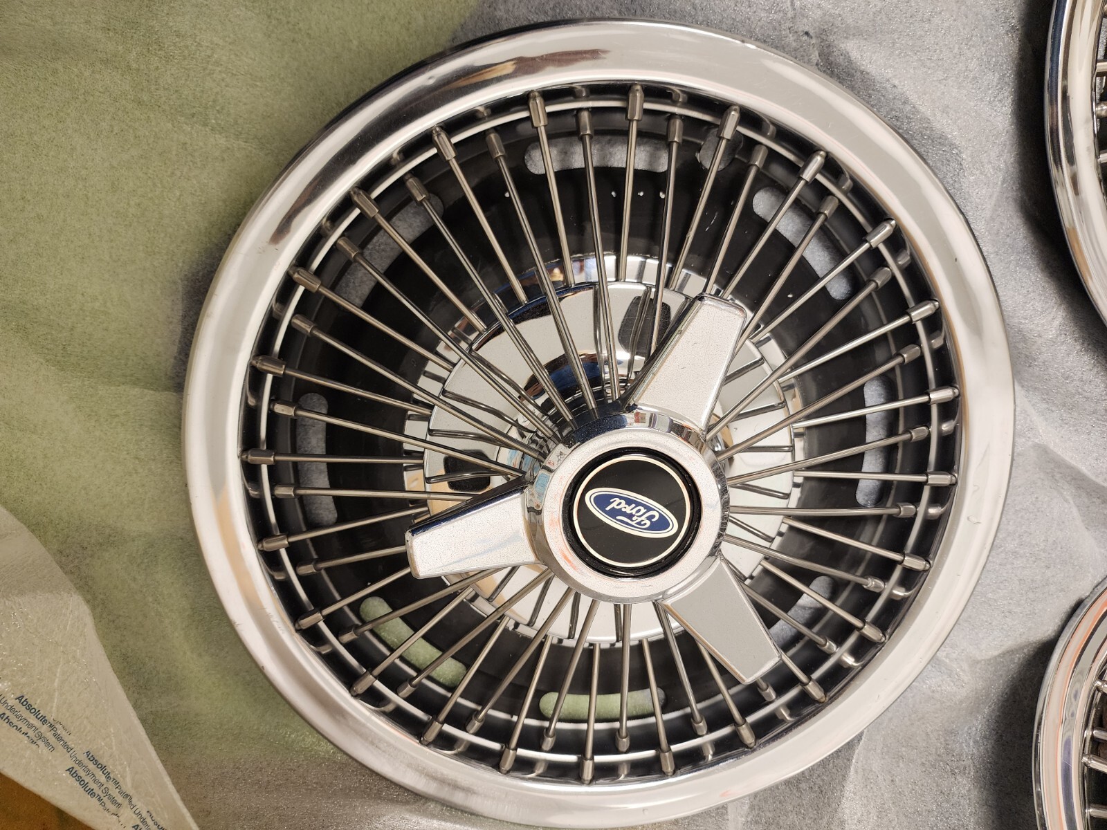 1966 Chevrolet 14" Wire Hubcaps Impala Chevelle Nova 1965 1966 SS Wheel ...