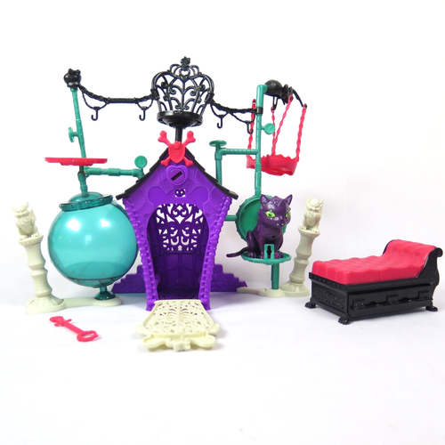 Monster High Pet Secret Creepers Crypt Playset Clawdeen's Pet Growls ...