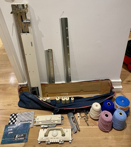 Knitting Machine Bed, 2 x Carriage, Weights, Accessories, Wool, Books ...