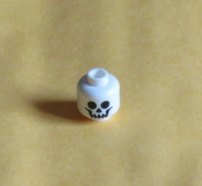 LEGO 1 x 3626cpb0001 Minifigure, Head Skull Standard Pattern - Hollow ...