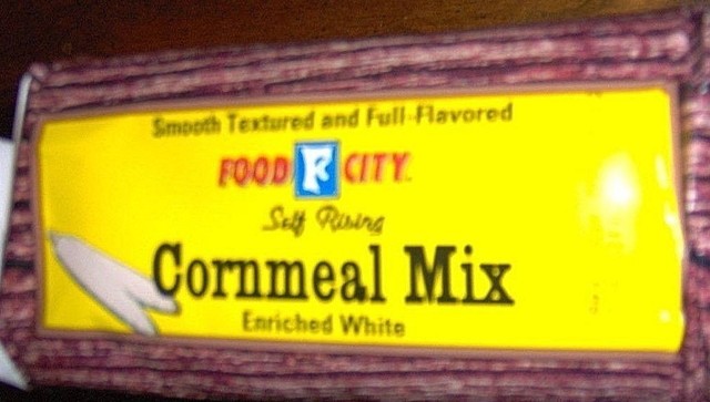 Closest to Three 3 Rivers Food City Self Rising Cornmeal Cornbread Mix ...