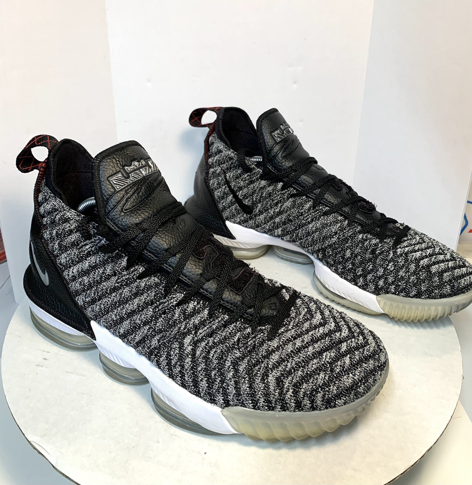 Nike Lebron XVI 16 “Oreo” Men’s Basketball Shoes AO25… - Gem