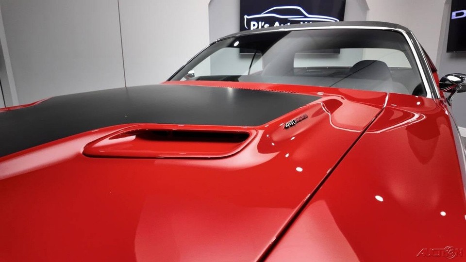 1972 Dodge Challenger 440 V8, Posi Rear End, Real FE5 Bright Red Car ...