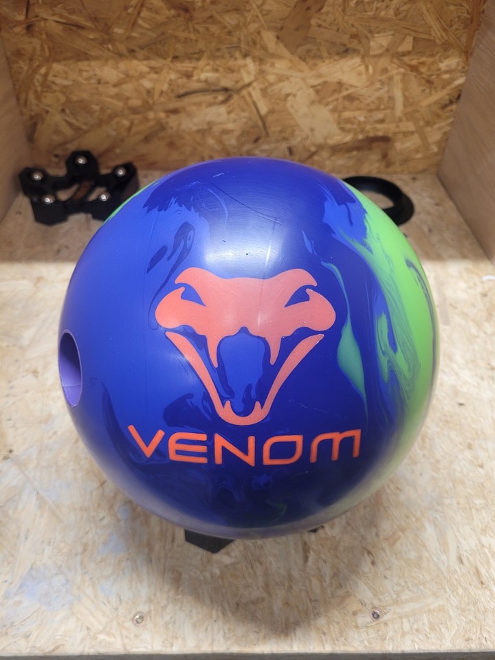 MOTIV Venom EXJ Bowling Ball 14 lb Blue Green Drilled USBC Symmetrical ...