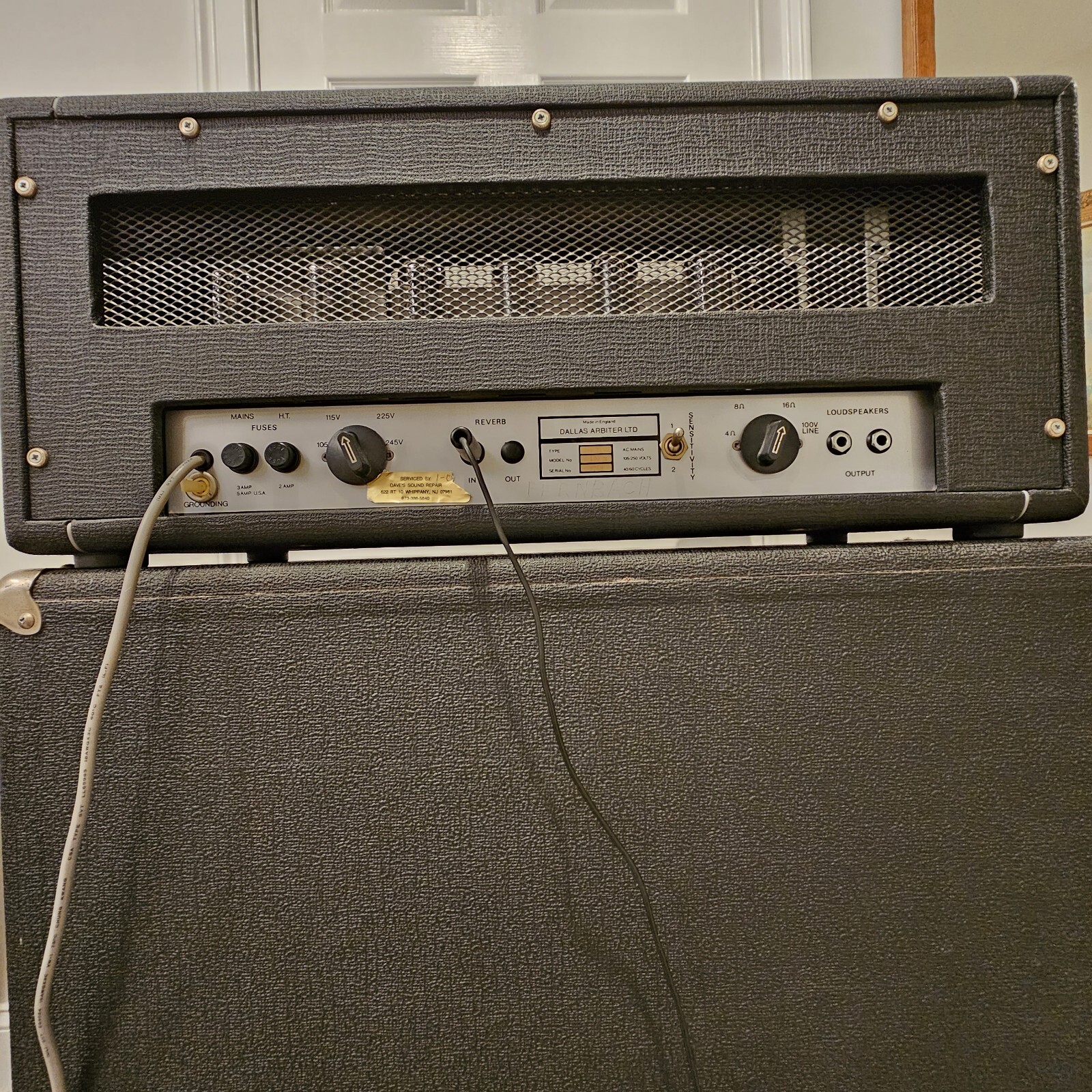 Sound City Guitar Amplifier with Speaker Cabinet - 120R - 120 Watts ...