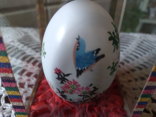 VINTAGE EGG SHELL HAND PAINTED BIRDS & FLORALS IN SHANGHAI CHINA BOUGHT ...