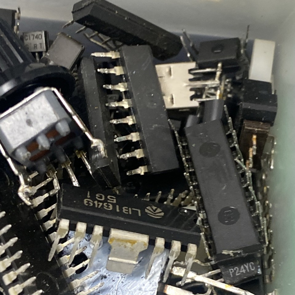 Lot Of HO Model Train Electronics Diodes And Boards And More With 3 ...