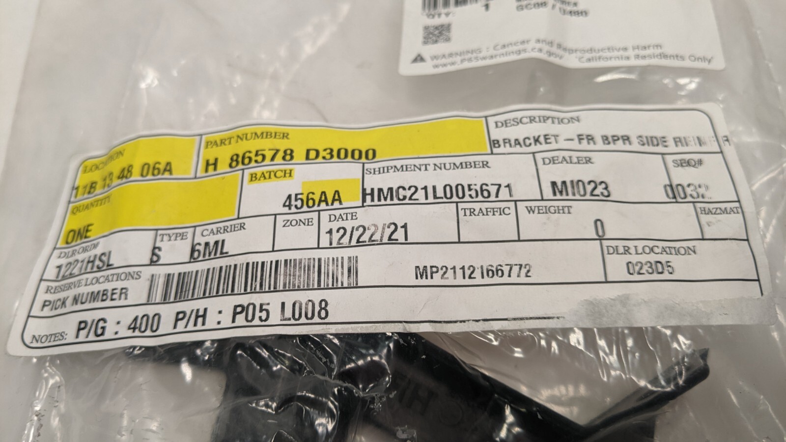 Genuine Hyundai 86578 D3000 Passenger RH Upper Bumper Retainer 2016 ...