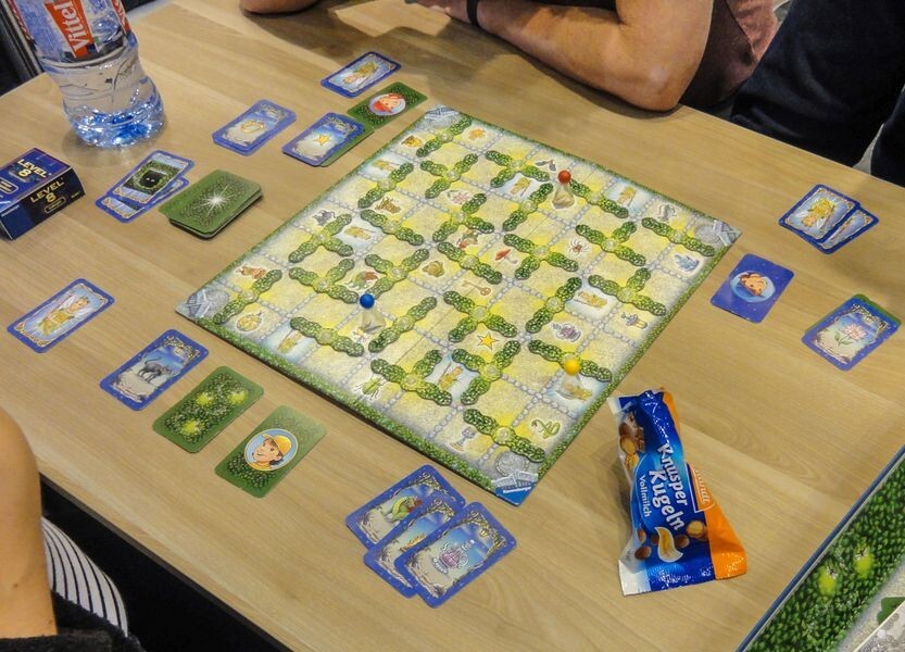 TATTY Ravensburger Labyrinth Twist - Amazing Maze Board Game - (Rules ...