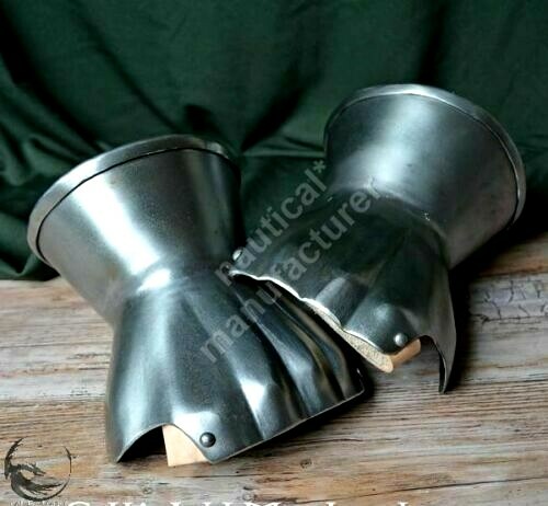 Medieval Late Hourglass half-gauntlets 18ga metal hand protective armor ...