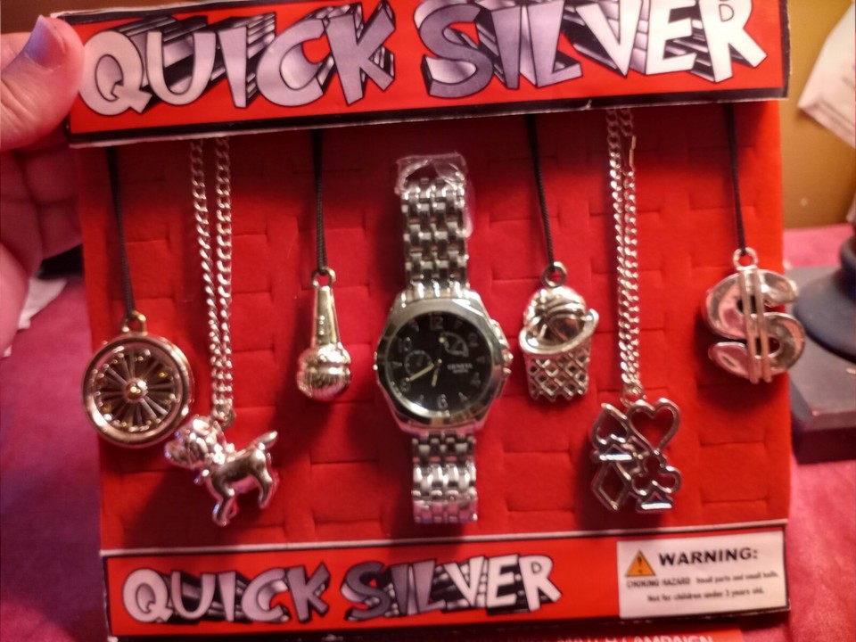 Rare Vending Machine Display w/ Geneva Watch and Necklaces. Old Vending ...