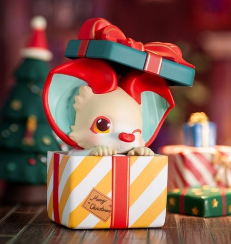 Pop Mart x Yoki Christmas Series GIFT YOKI 🎀🎄Vinyl Figure NEW | eBay