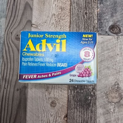 Advil Junior Strength Chewables Grape 100mg Ibuprofen Pain Reliever ...