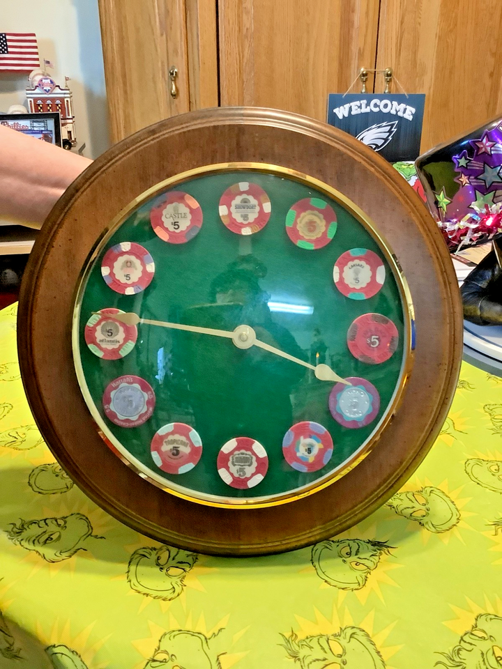 ATLANTIC CITY POOL TABLE CASINO CLOCK W/ 12 FIRST ORIGINAL 5 DOLLAR ...
