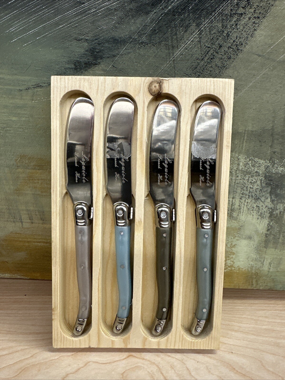 FRENCH HOME Laguiole Cheese Spreader Set of 4 -Stainless Steel ...