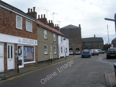 Photo 6x4 Cross Hill - Mill Street Driffield/TA0258 c2011 | eBay UK