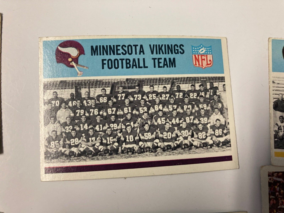 Lot of 60 different 1966 Philadelphia Football cards. Ditka, Brown ...