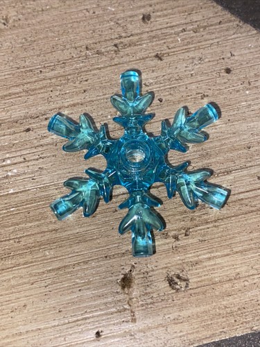 New! LEGO Translucent Blue SNOWFLAKE Ice Crystal Minifig Accessory | eBay