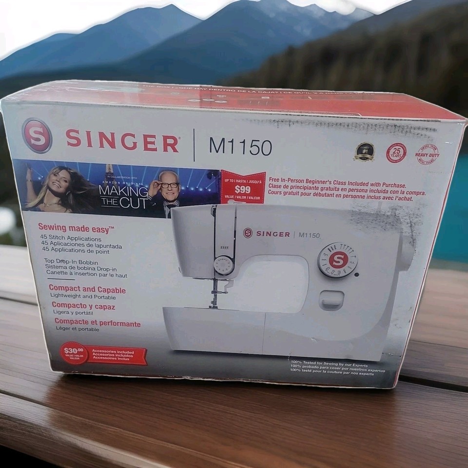 SINGER M1150 NEW Lightweight Portable Sewing Machine upholstry fabric ...