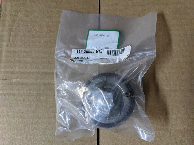 OEM Jaguar S-type X206 Thermostat With Seal AJ86484 Genuine for sale ...