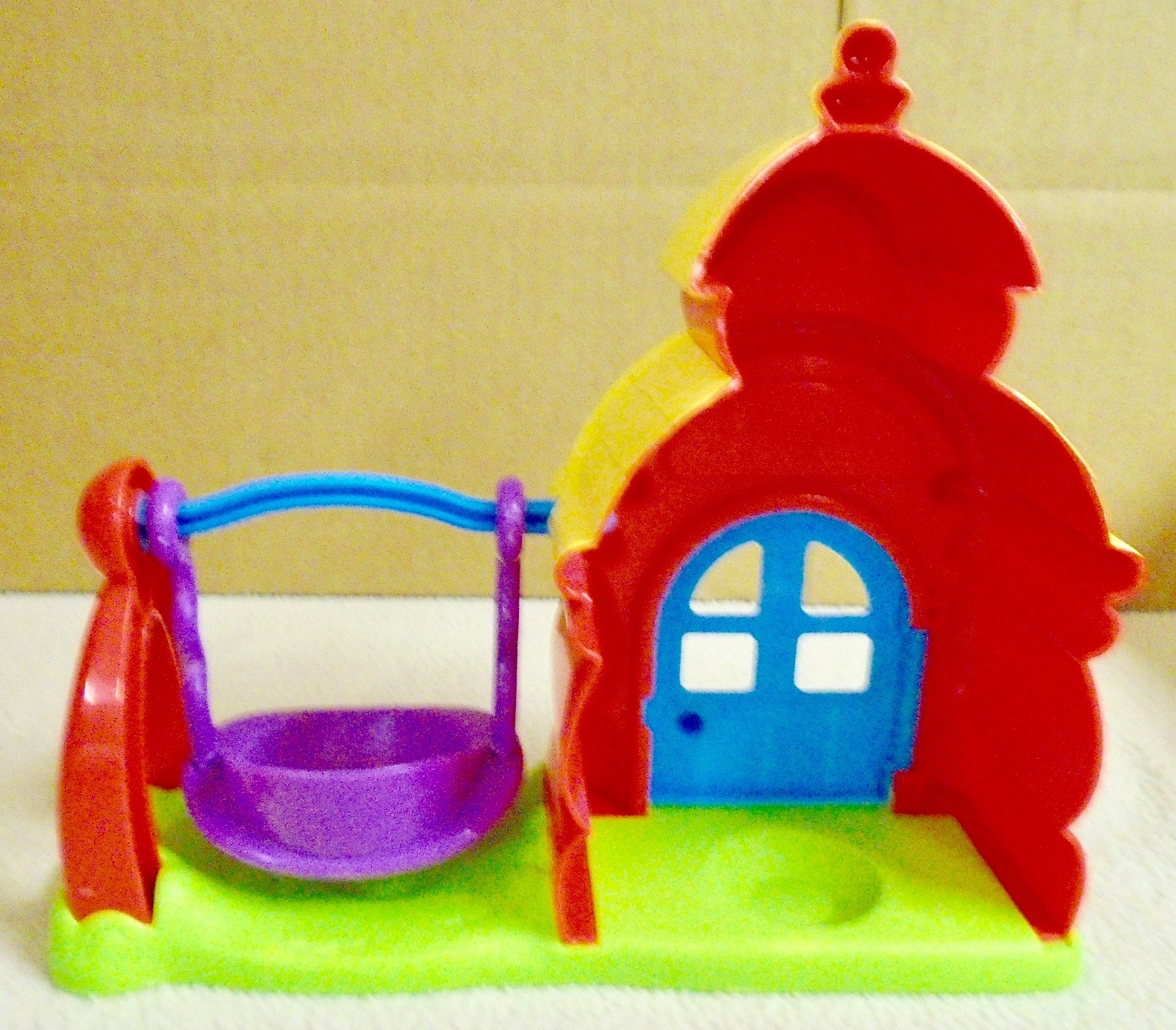 PLAYSKOOL WEEBLES SCHOOLHOUSE WITH SWING, RIDE-ON & 3 WEEBLES (K) | eBay