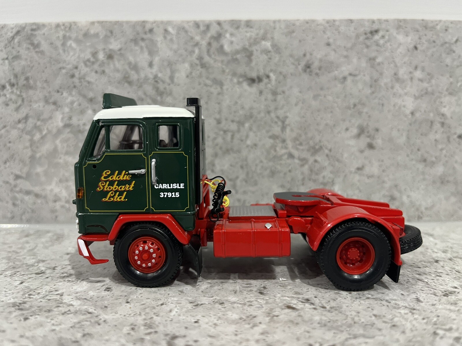 Corgi - Volvo F88 Tractor Unit - Eddie Stobart Ltd - CC13101 - 1:50 ...