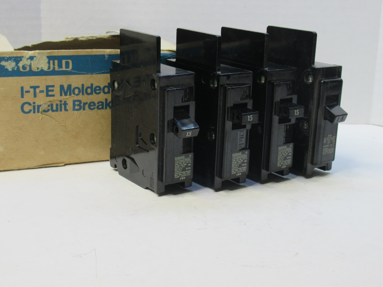 (NEW - Box 4) ITE GOULD EQ-B BQ1-B015 15A 15 Amp 1 Pole Bolted Circuit ...