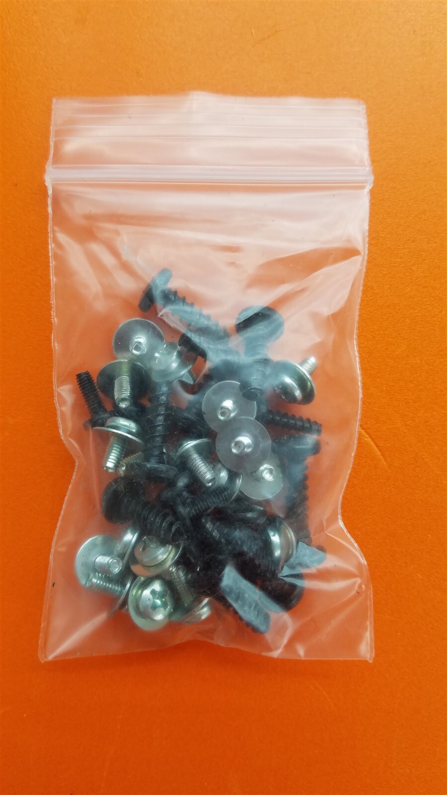 ⭐️⭐️⭐️⭐️⭐️ TV Full Screw Set w/o Stand Screws Sylvania/Funai LC320SL1 ...