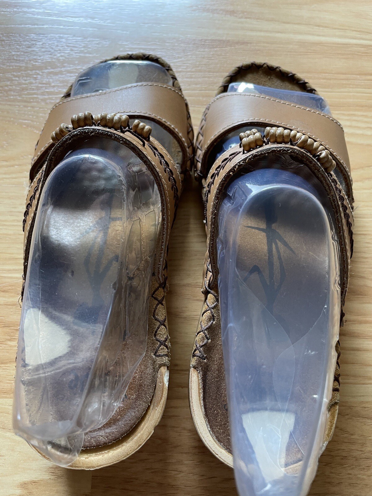 Agape Handmade in Africa Leather And Wood Sandals Wom… - Gem