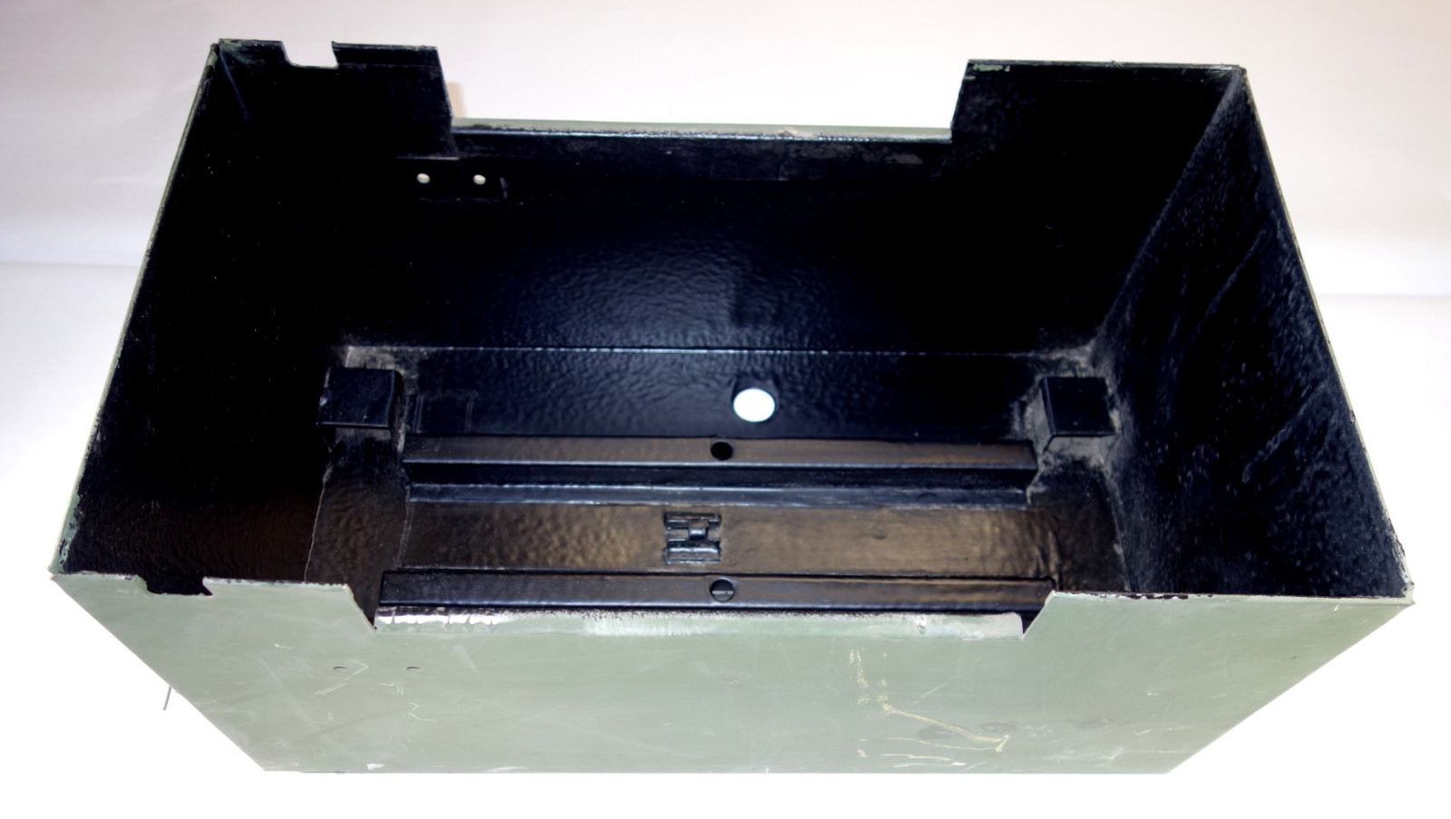 Battery Box M809 Series 5 Ton Steel Battery Box NSN 6160-00-405-1984 | eBay