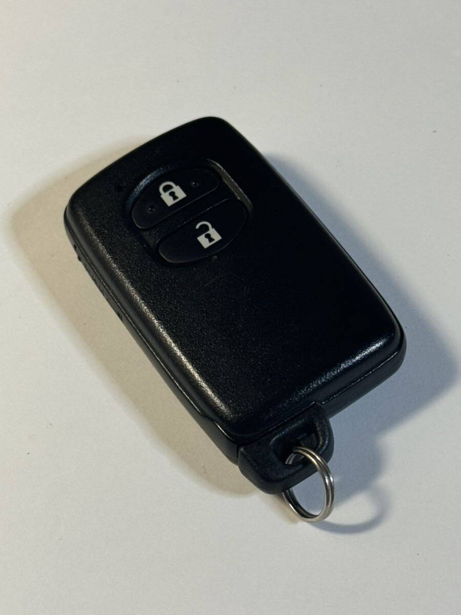 Toyota Genuine / Smart Key Keyless Remote Control 2 B… - Gem