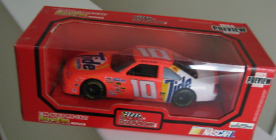 NASCAR 1995 PREVIEW EDITION - RACING CHAMPIONS-RICKY RUDD-STOCK CAR ...