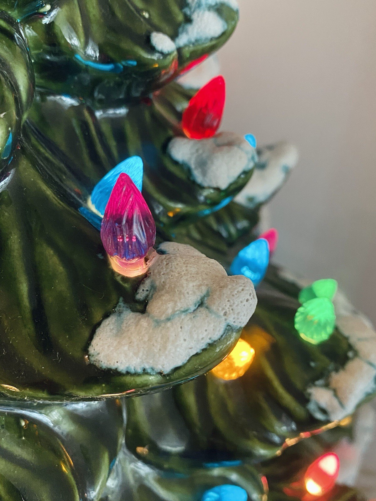 VTG Ceramic Christmas Tree 1970s Atlantic Mold 24" Musical Flocked ...