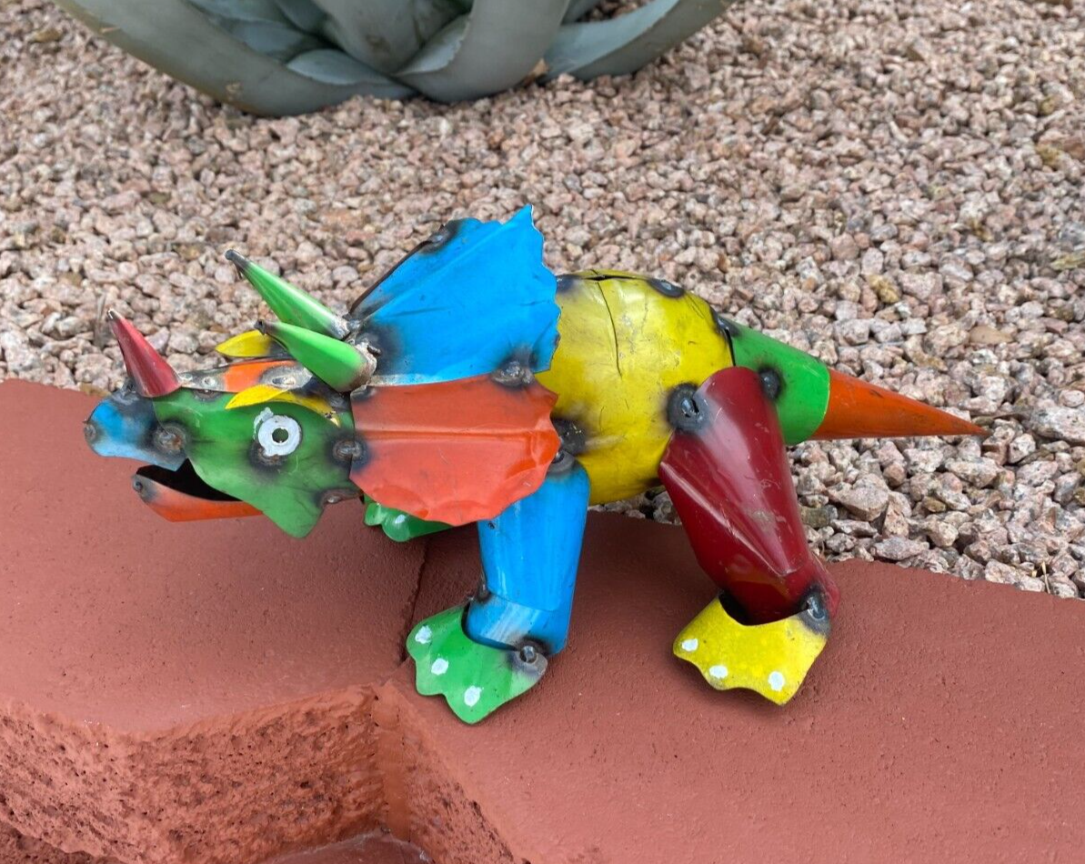 Metal Triceratops Dinosaur | Handmade Yard Art Garden Decor | Jurassic ...