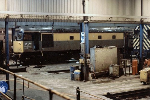 PHOTO CLASS 26 LOCO NO 26041 - 26001 - 08712 AT EASTFIELD DEPOT 1991 | eBay