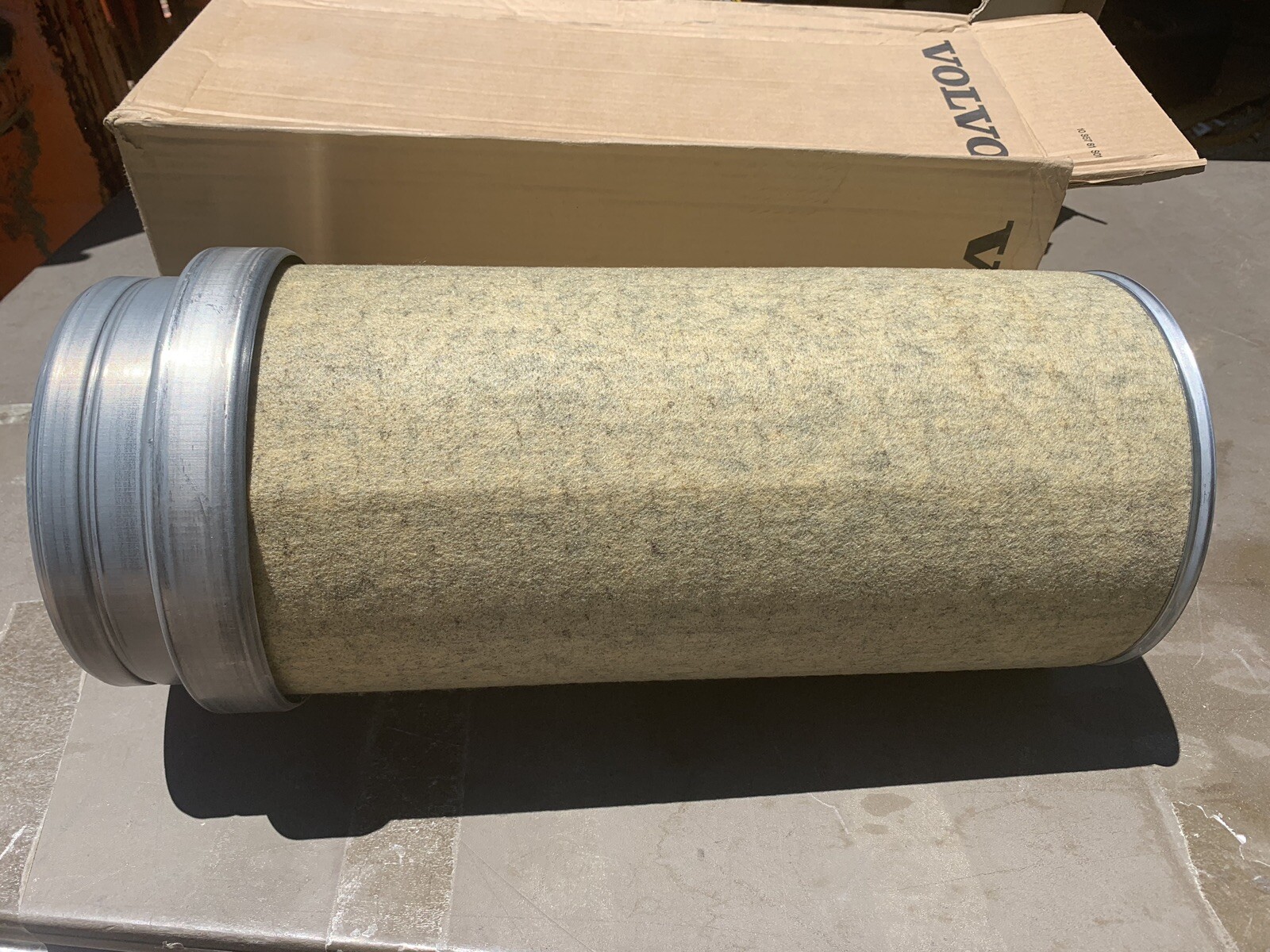 FLEETGUARD AF25317 - Air filter cross reference