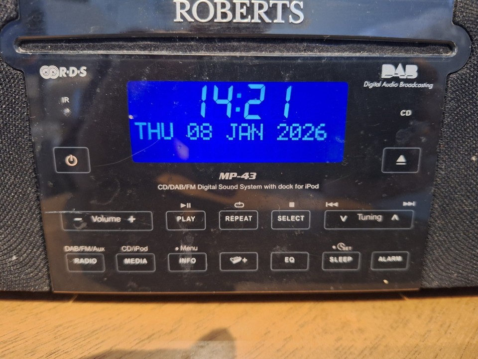 Roberts MP Sound 43 Audio Digital Dock IPOD DAB FM Radio CD Player ...