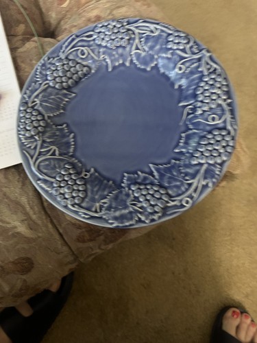 BORDALLO PINHEIRO Portugal BLUE Luncheon Plates 9 1/4" - 9 1/2” GRAPES ...