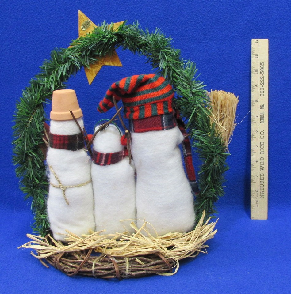 Vintage 3 Stuffed Snowmen On Twig Stand Let It Snow Christmas Winter ...