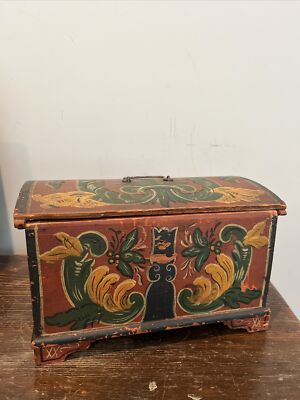 Boxes - Antique Folk Art Box