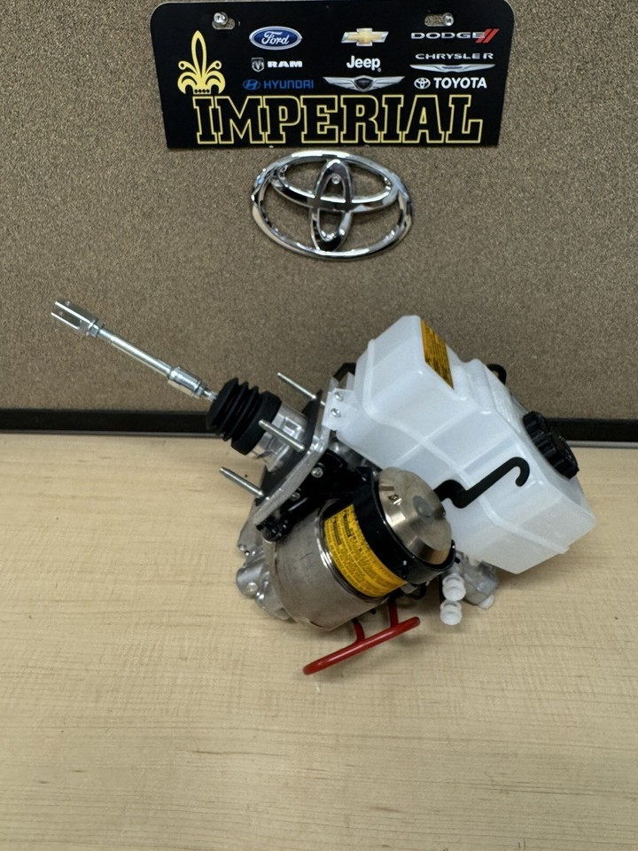 2003-2004 TOYOTA 4RUNNER GENUINE OEM NEW MASTER CYLINDER & MODULATOR ...