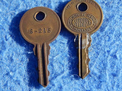 Seeburg Key S 215 - Illinois Lock Co. - wall box key - original | eBay