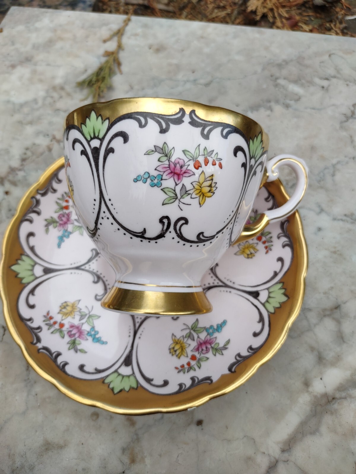 TUSCAN FINE BONE CHINA Tea Cup Saucer England Pink Gold Multi Colored ...