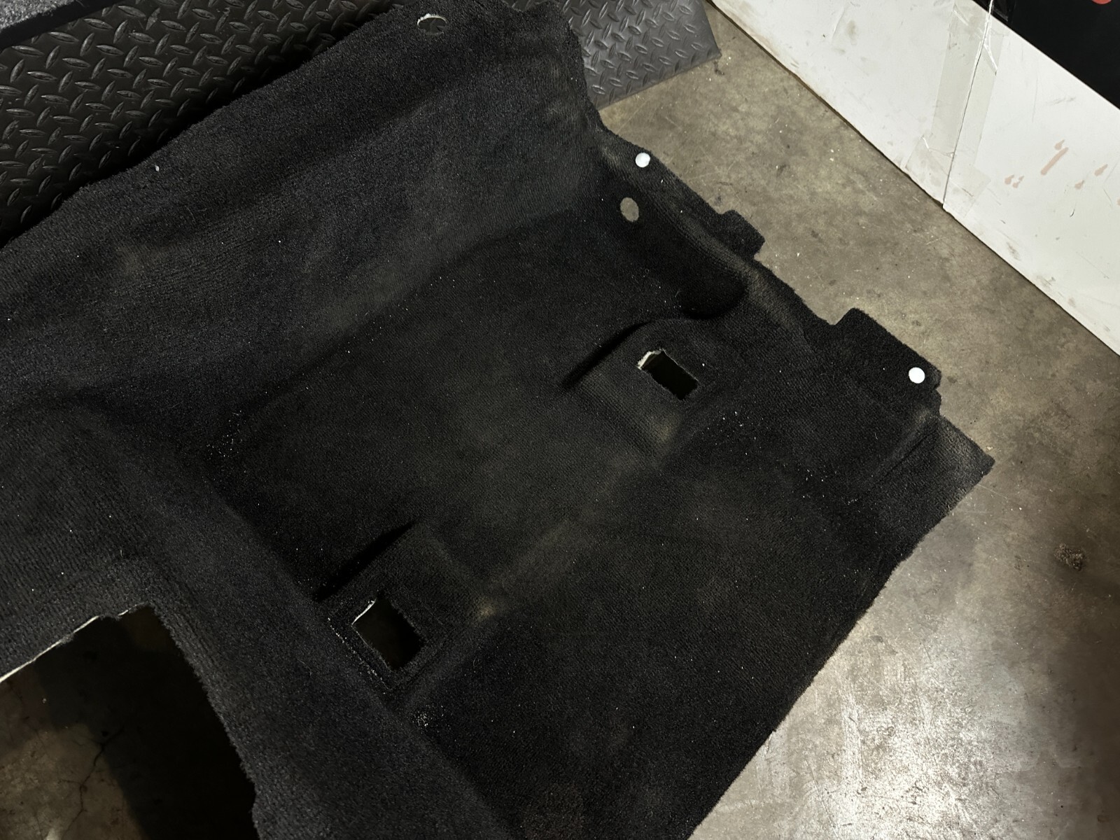 DODGE HALLENGER SRT HELLCAT 15-23 V8 6.2L OEM REAR COVER LINER FLOOR ...