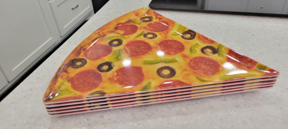 Retro Melamine Ware Pizza Shaped Plates 5 Wedge Slices Supreme ...