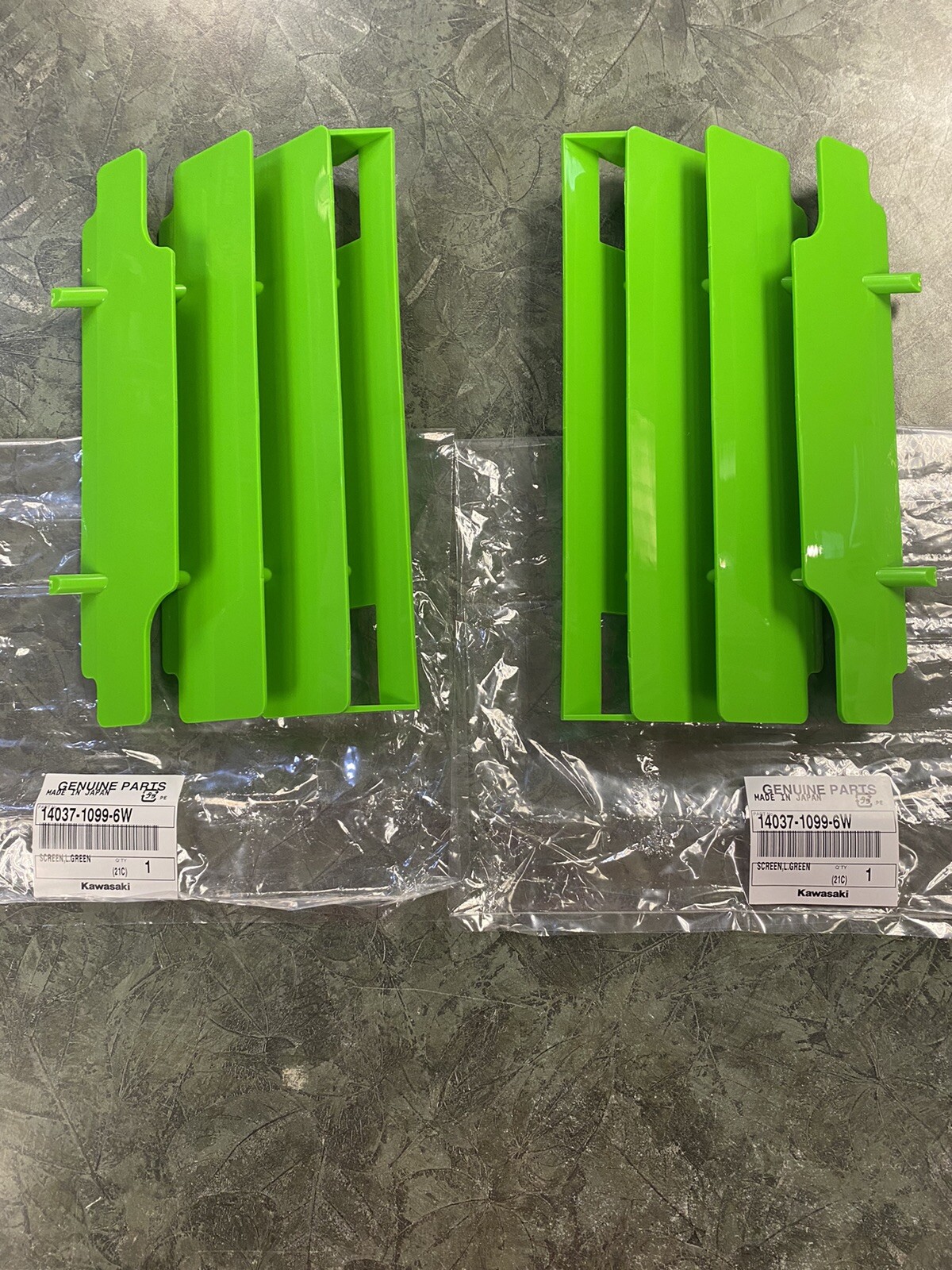 Kawasaki Radiator Shrouds Guard Set KX125 KX250 KX500 KDX250 14037-1099 ...