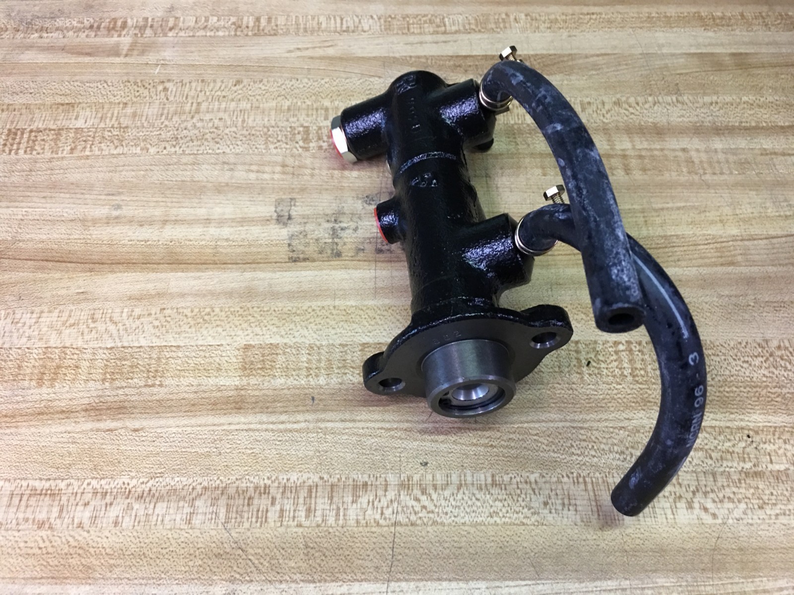 MIYACO Brake Master Cylinder GA0243990 (BENDIX 11950/ 25-01103) MAZDA ...