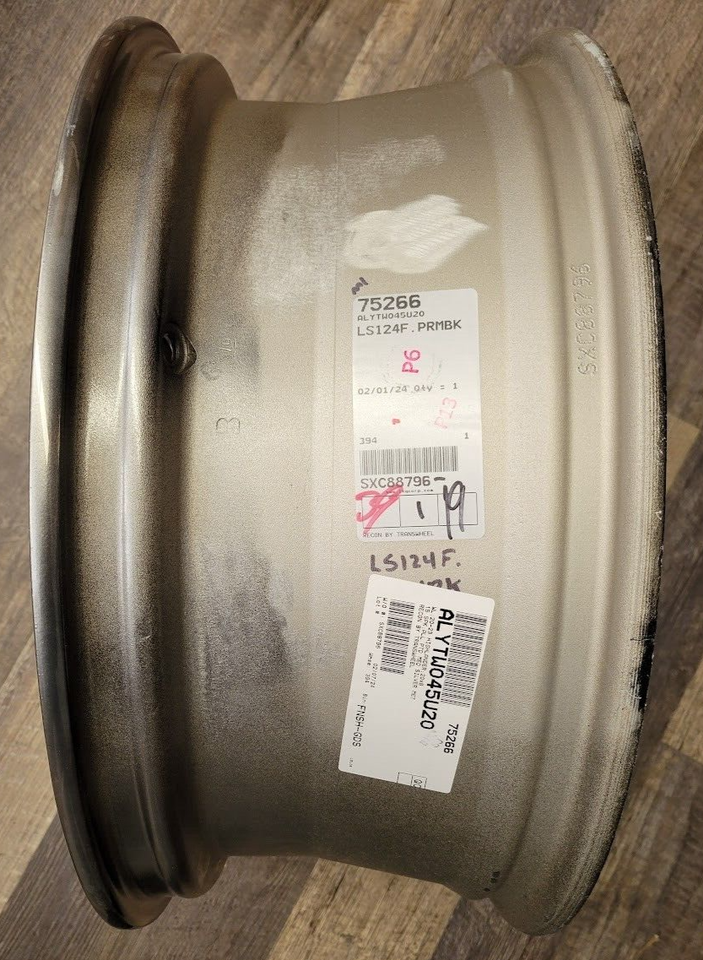 "2020-2023 Toyota Highlander 20"" x 8"" Medium Silver Metallic OEM ...