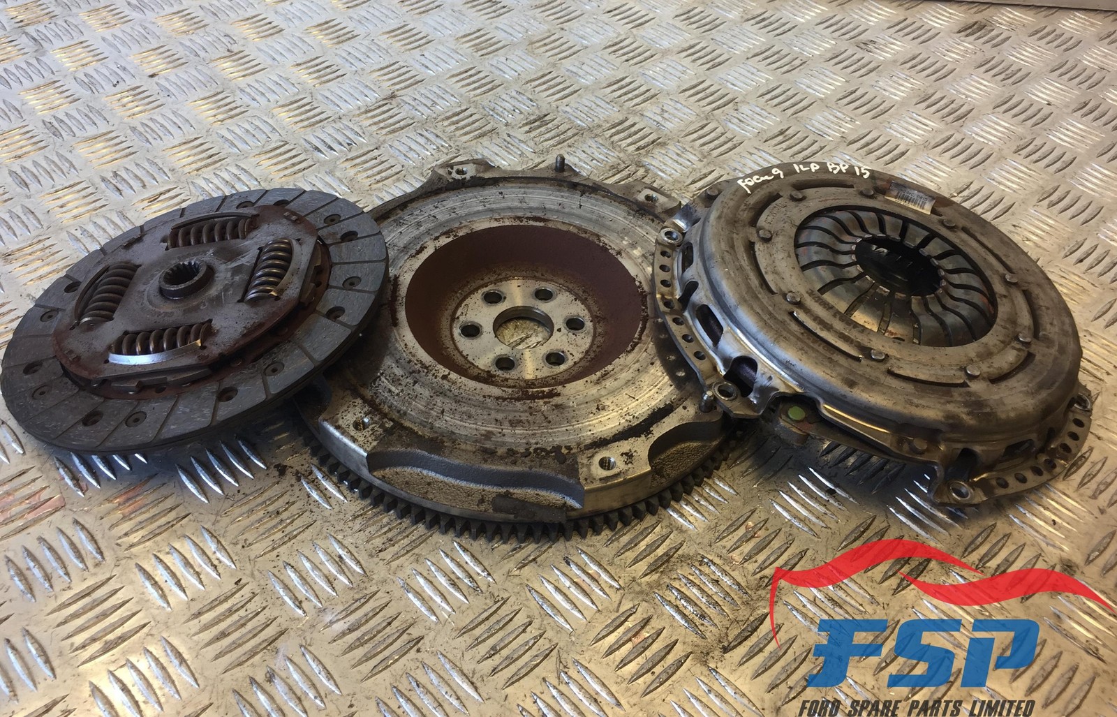FORD FIESTA ZETEC 5 DOOR HATCHBACK 2013-2017 999 FLYWHEEL STANDARD ...
